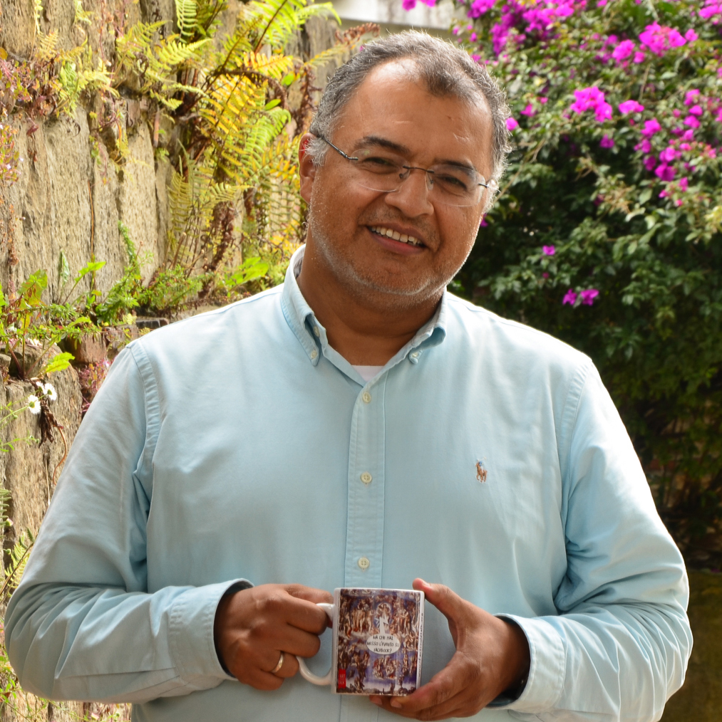 Hugo Hernán Ramírez - Humanities and Litetrature - Universidad de los Andes